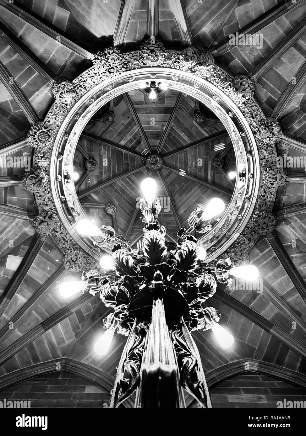 The stunning interior of the Neo-gothic style 'John Rylands Research ...