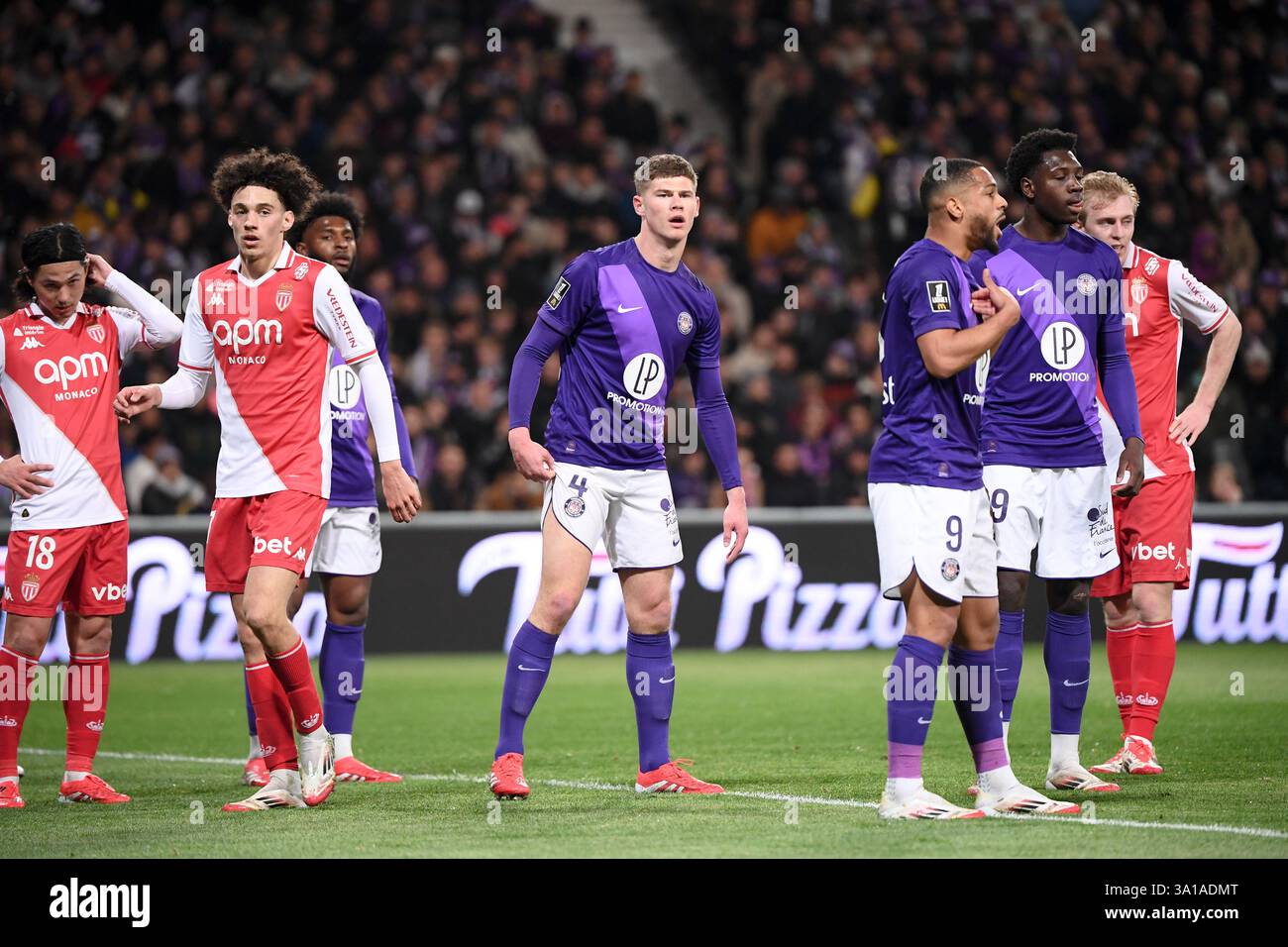04 Charlie CRESSWELL (tfc) - 11 Maghnes AKLIOUCHE (asm) during the ...