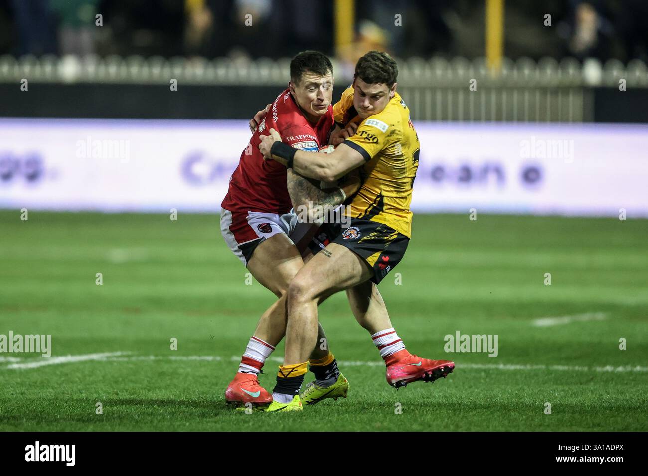 Castleford, UK. 07th Mar, 2025. Deon Cross of Salford Red Devils is ...