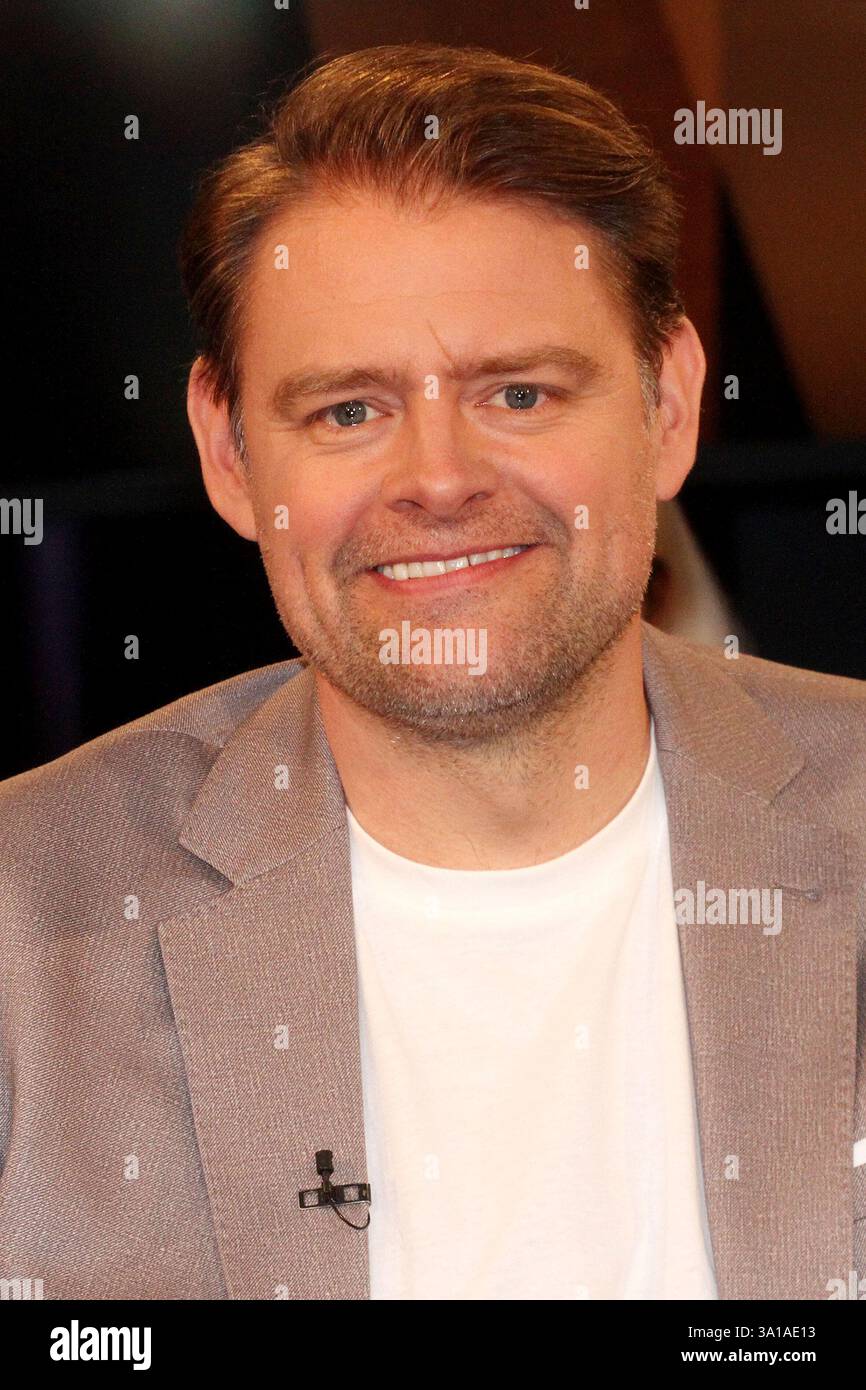 Max Giermann zu Gast bei der NDR Talk Show am 7.03.2025 in Hamburg ...