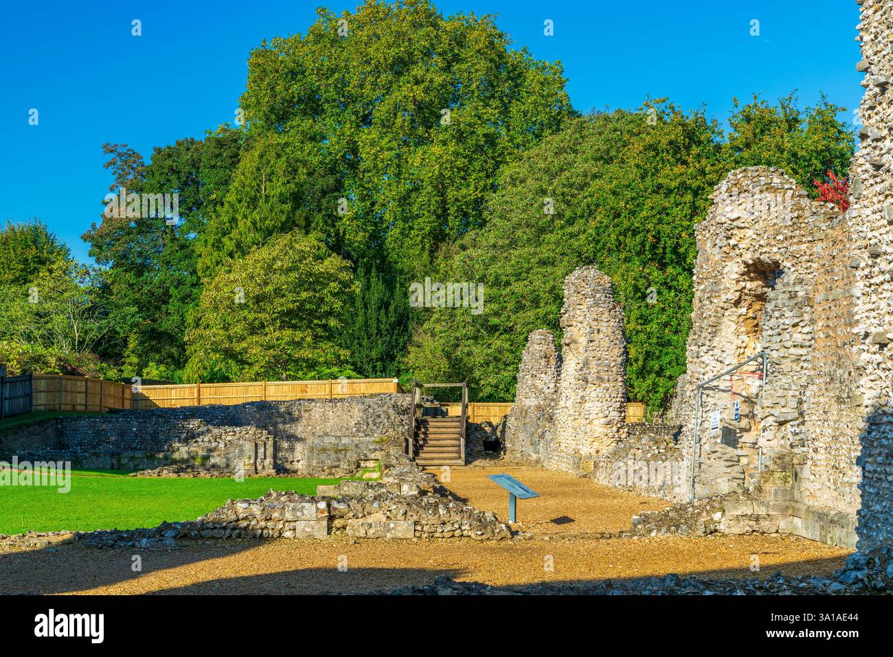 Wolvesey Castle or the Old Bishop's Palace, Winchester, Hampshire ...
