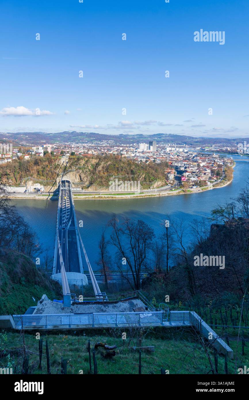 Linz, freeway A26 bridge Donautalbrücke, the bridge is the longest ...