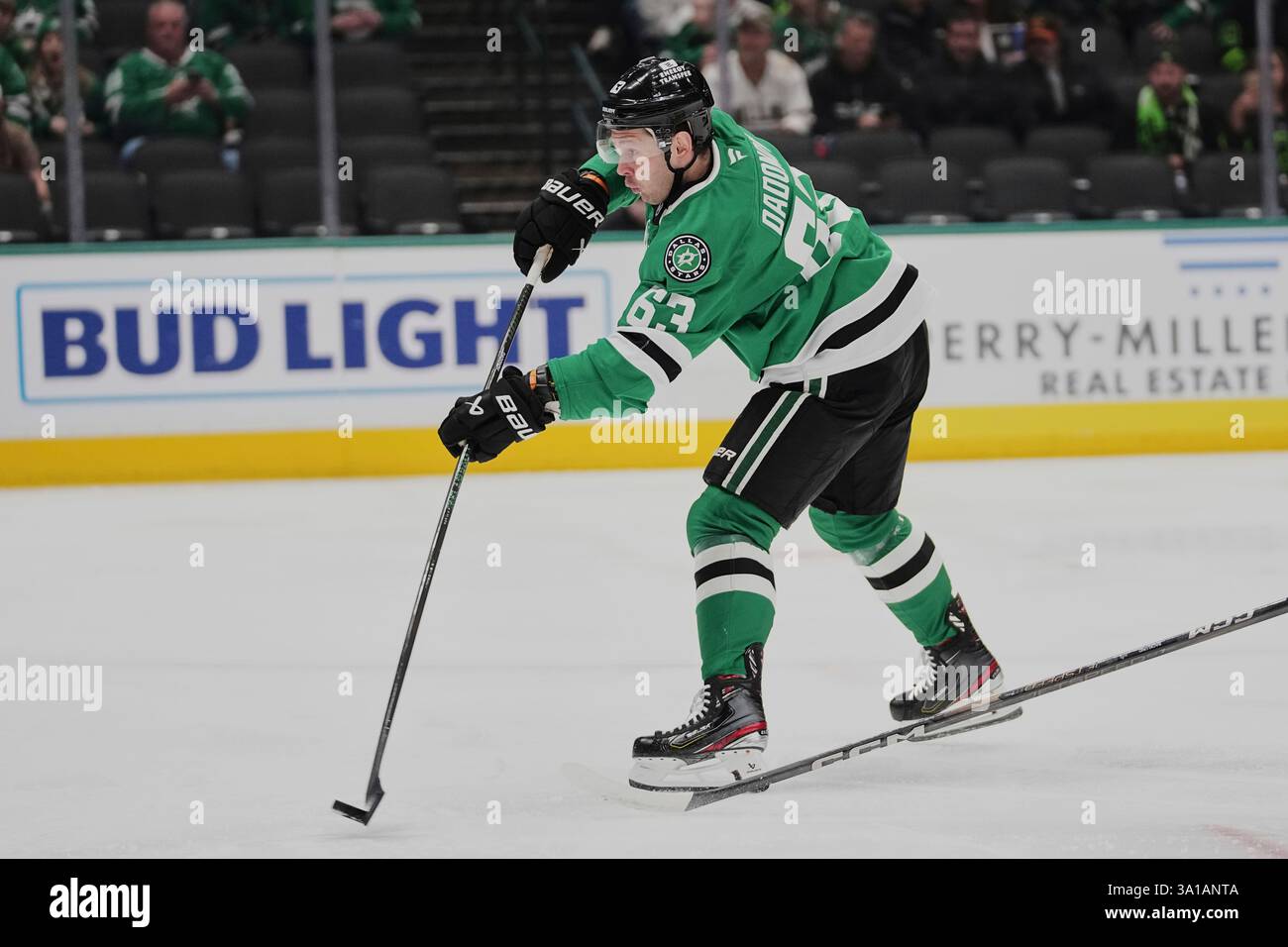 Dallas Stars right wing Evgenii Dadonov shoots during an NHL hockey ...