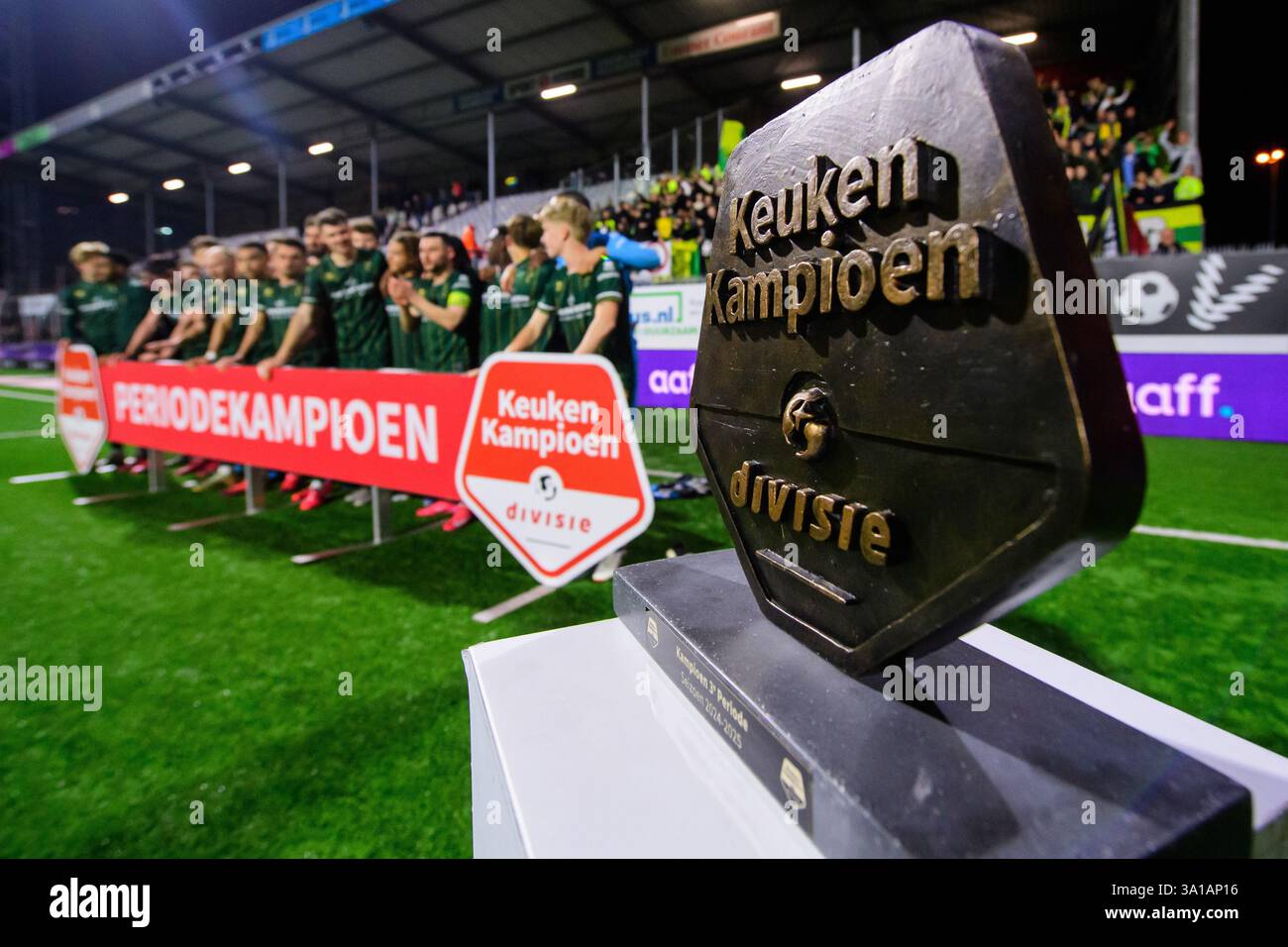 Emmen, Netherlands. 07th Mar, 2025. EMMEN, Stadium Oude Meerdijk, 07-03-2025, season 2024/2025 ...