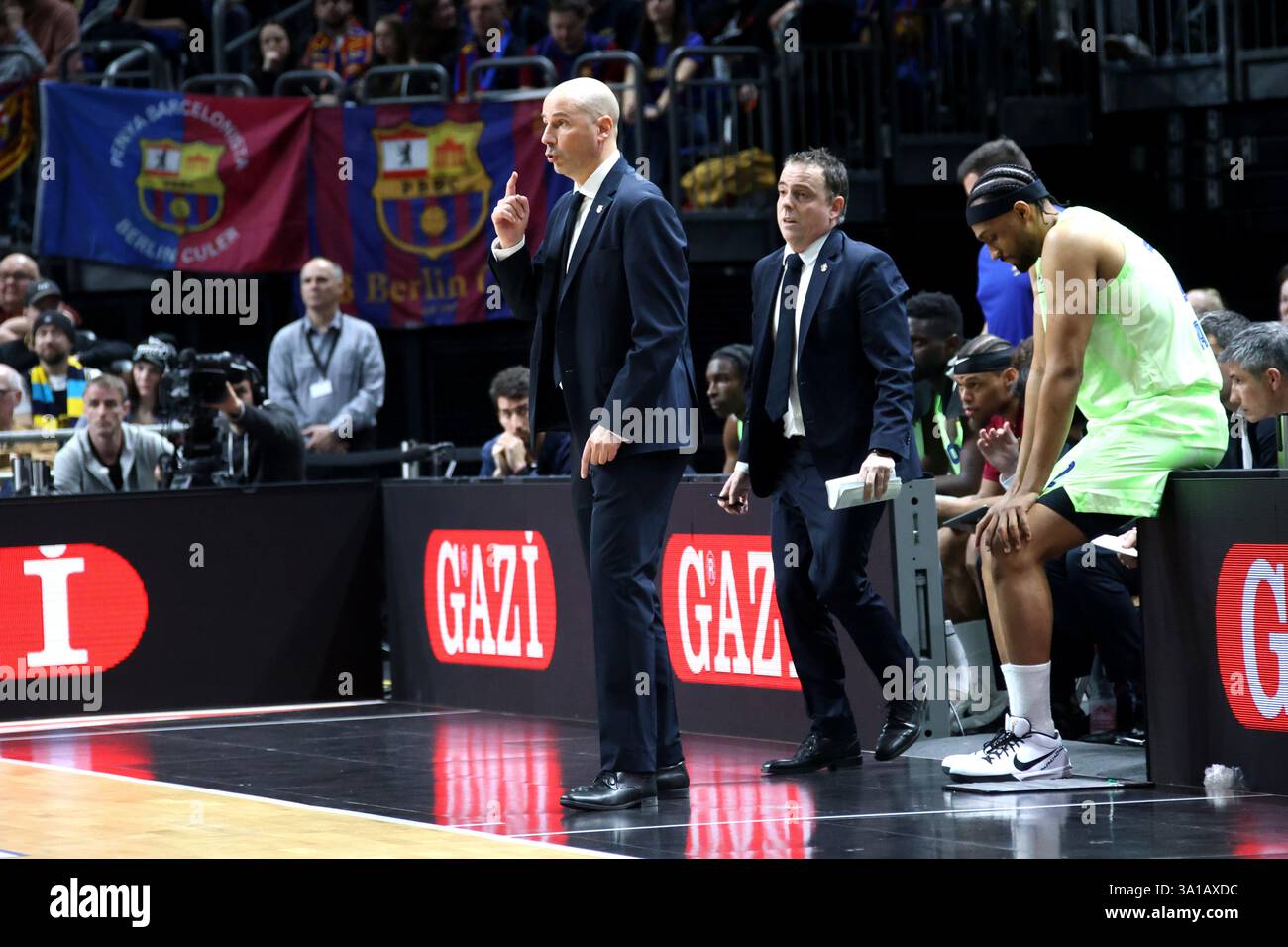 Berlin, Deutschland. 07th Mar, 2025. 07.03.2025, Uber-Arena, Berlin, DEU, EuroLeague, ALBA vs ...