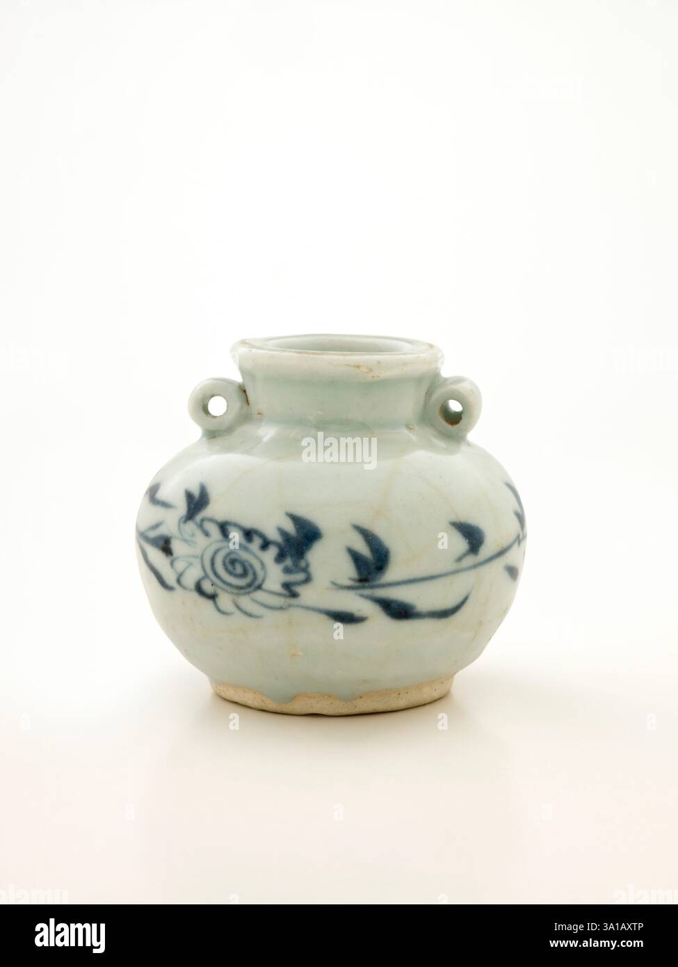 Small jar with loop handles, 1300-1399 Stock Photo - Alamy