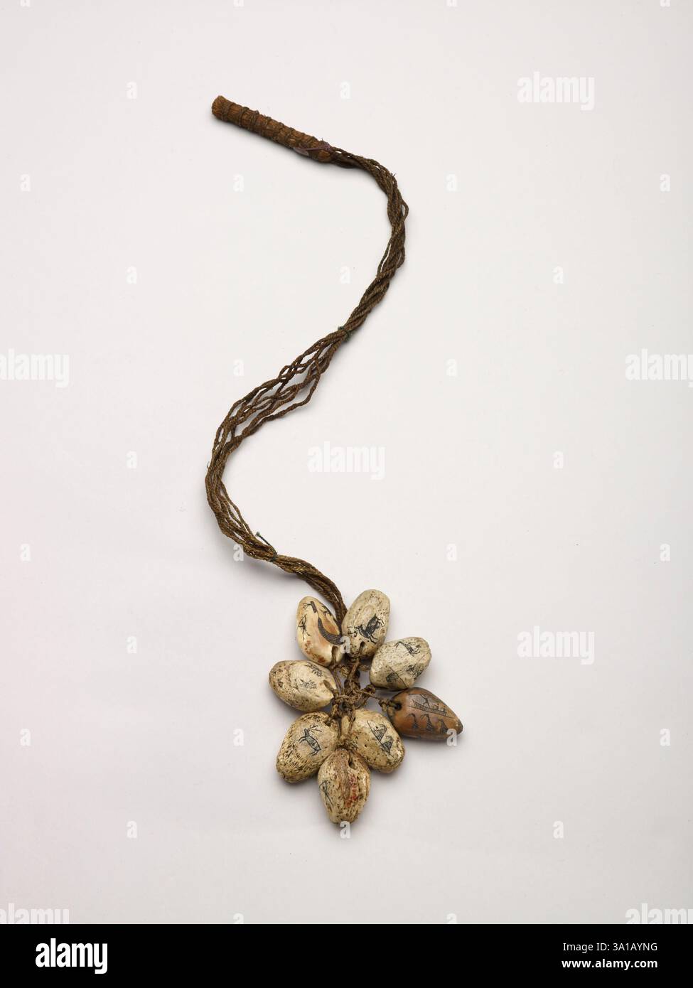 Inuit artifact alaska hi-res stock photography and images - Alamy