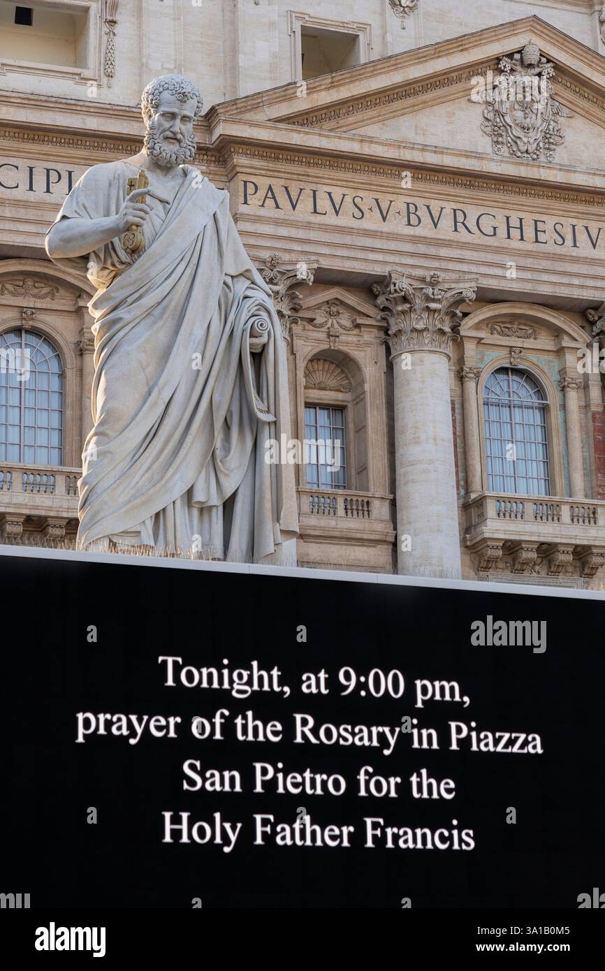 Pope francis rome hi-res stock photography and images - Alamy
