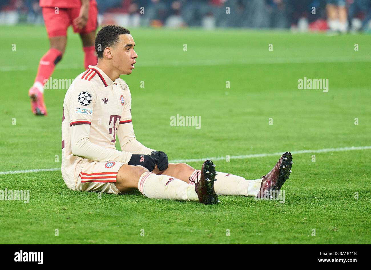 Jamal MUSIALA, FCB 42 in the round of 16 first leg match FC BAYERN ...