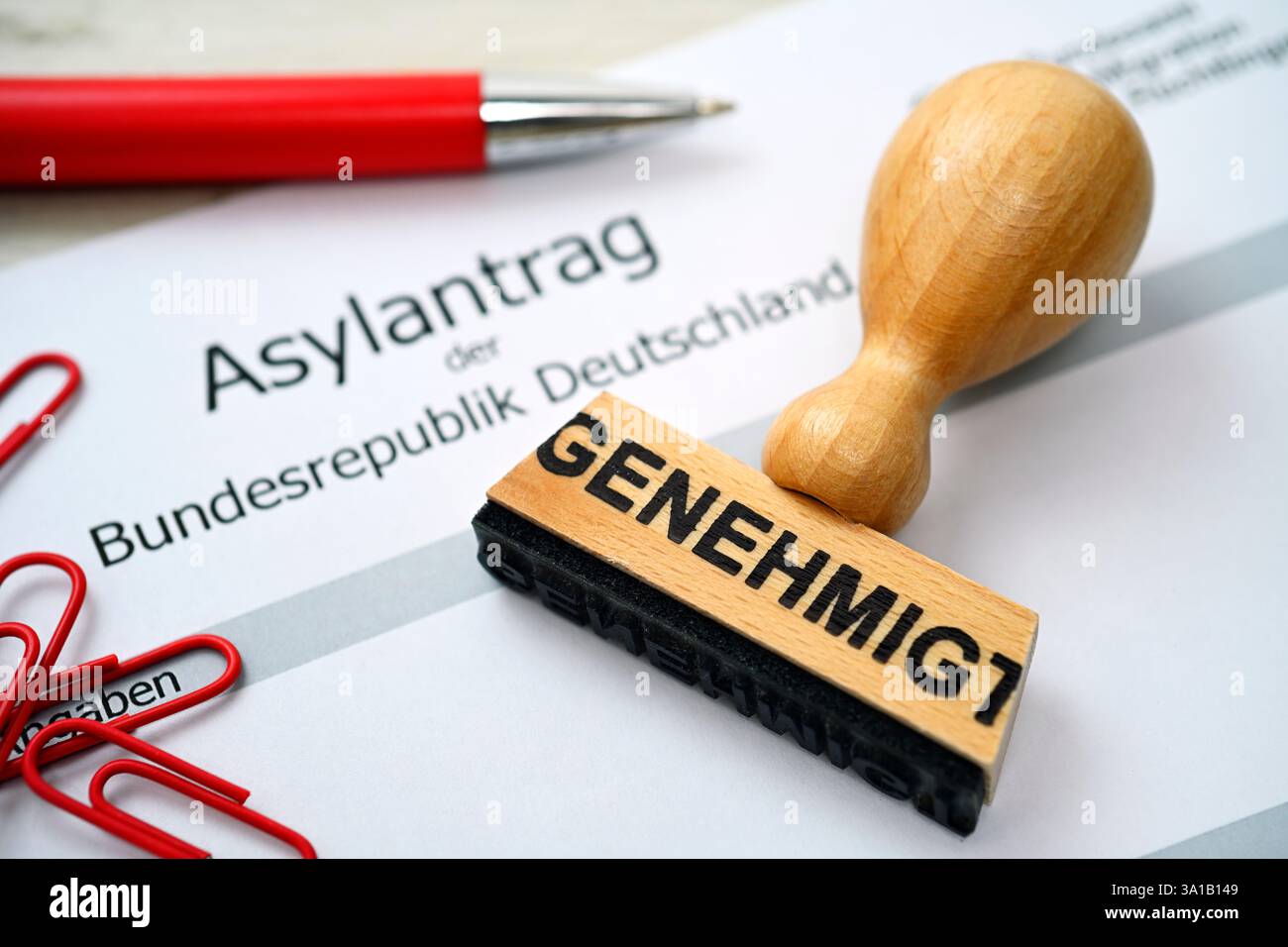 Asylum propositions hi-res stock photography and images - Alamy