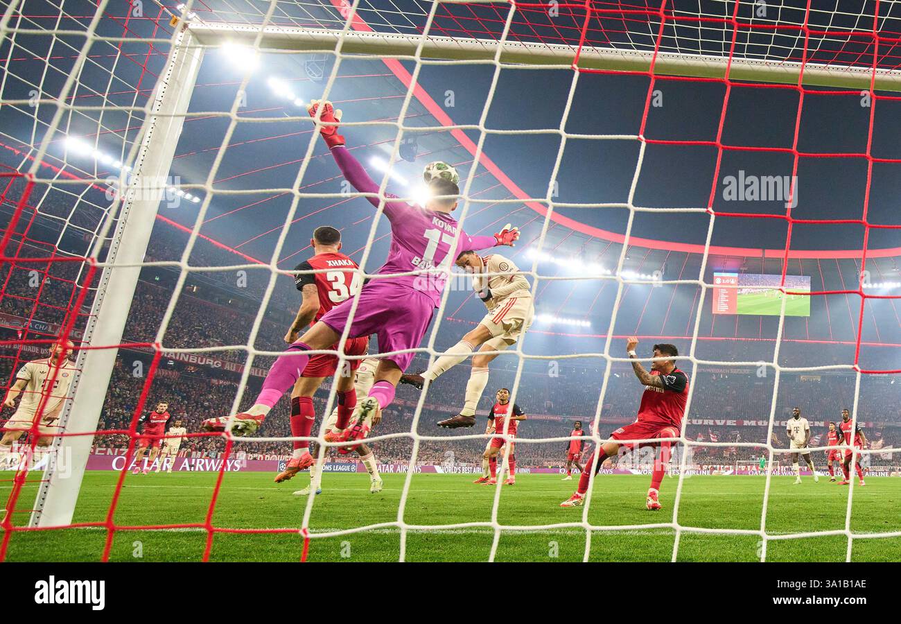 Munich, Germany. 05th Mar, 2025. Jamal MUSIALA, FCB 42 big chance against Matej Kovar, Lev 17 ...