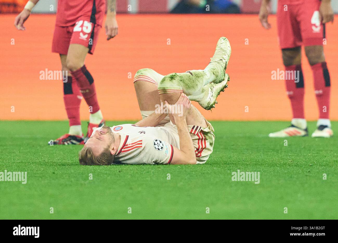 Munich, Germany. 05th Mar, 2025. Konrad Laimer, FCB 27 in the round of 16 first leg match FC ...