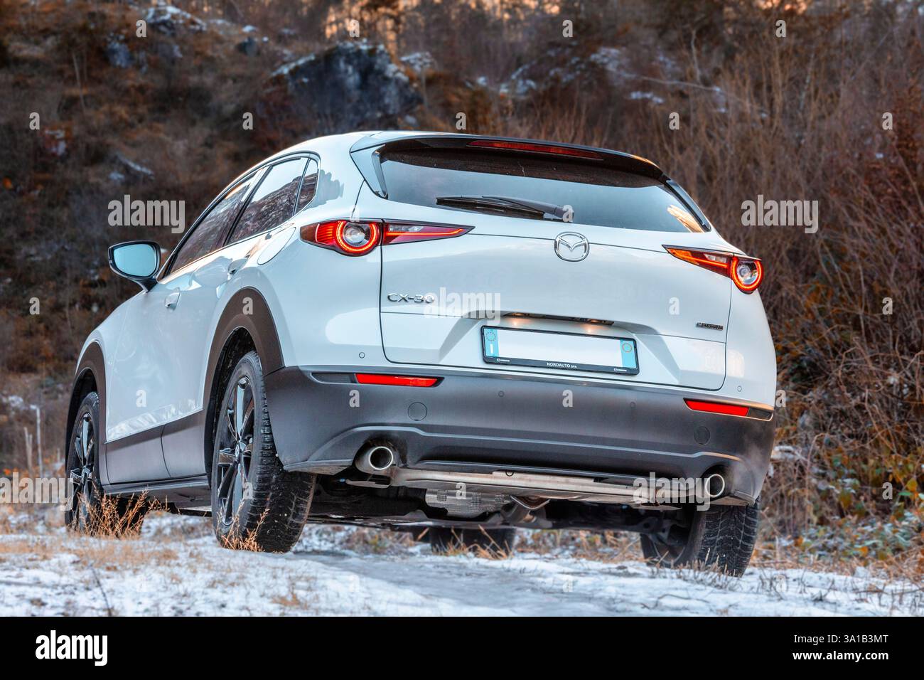 Mazda cx 30 car hi-res stock photography and images - Alamy