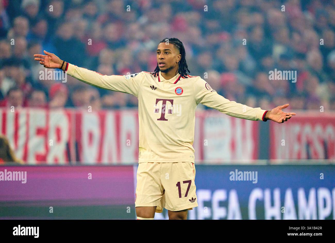 Munich, Germany. 05th Mar, 2025. Michael Olise (FCB 17) in the round of ...