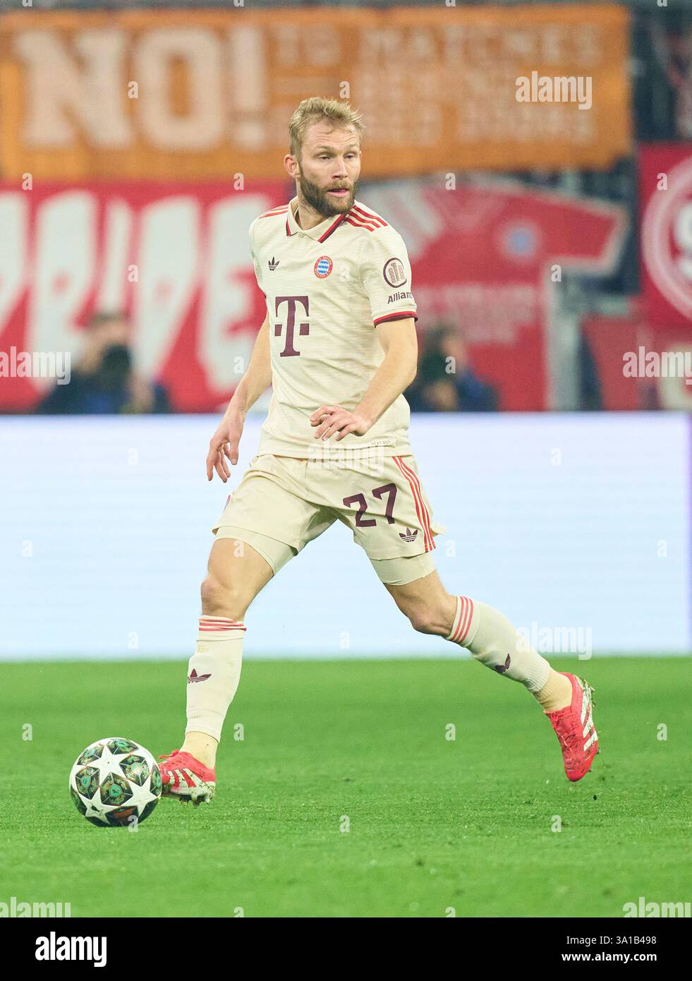 Munich, Germany. 05th Mar, 2025. Konrad Laimer, FCB 27 in the round of 16 first leg match FC ...