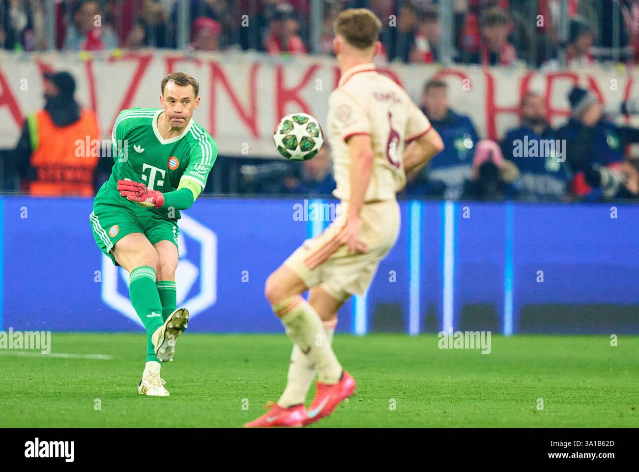 Munich, Germany. 05th Mar, 2025. Manuel NEUER, goalkeeper FCB 1 in the ...