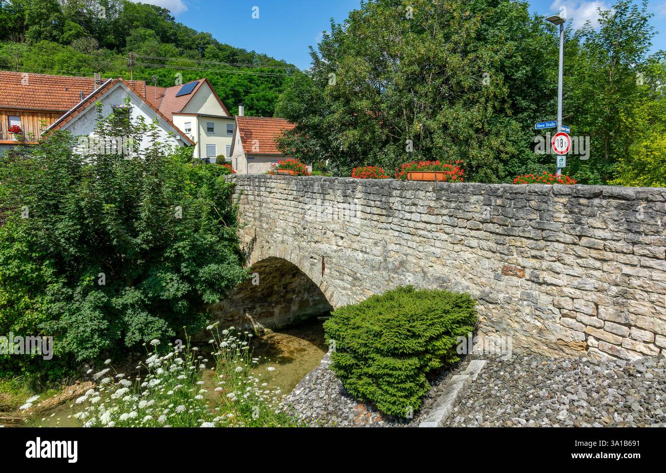 Lenningen, stone arch bridge over the Lauter in the Lenningen district ...