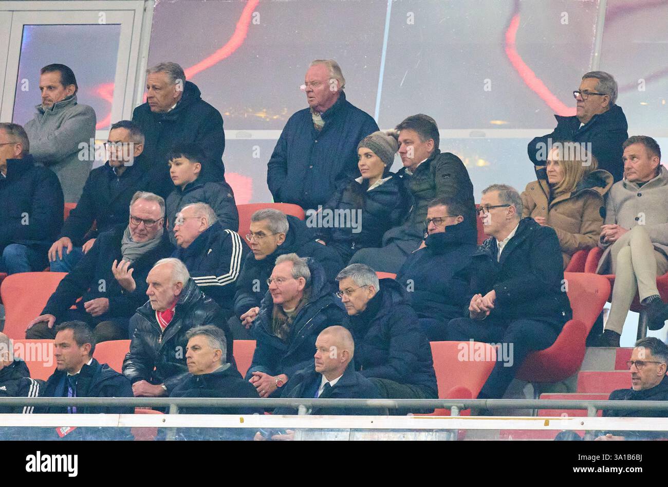 Karl-Heinz Rummenigge (CEO, Vorstandsvorsitzender FCB AG), Herbert ...