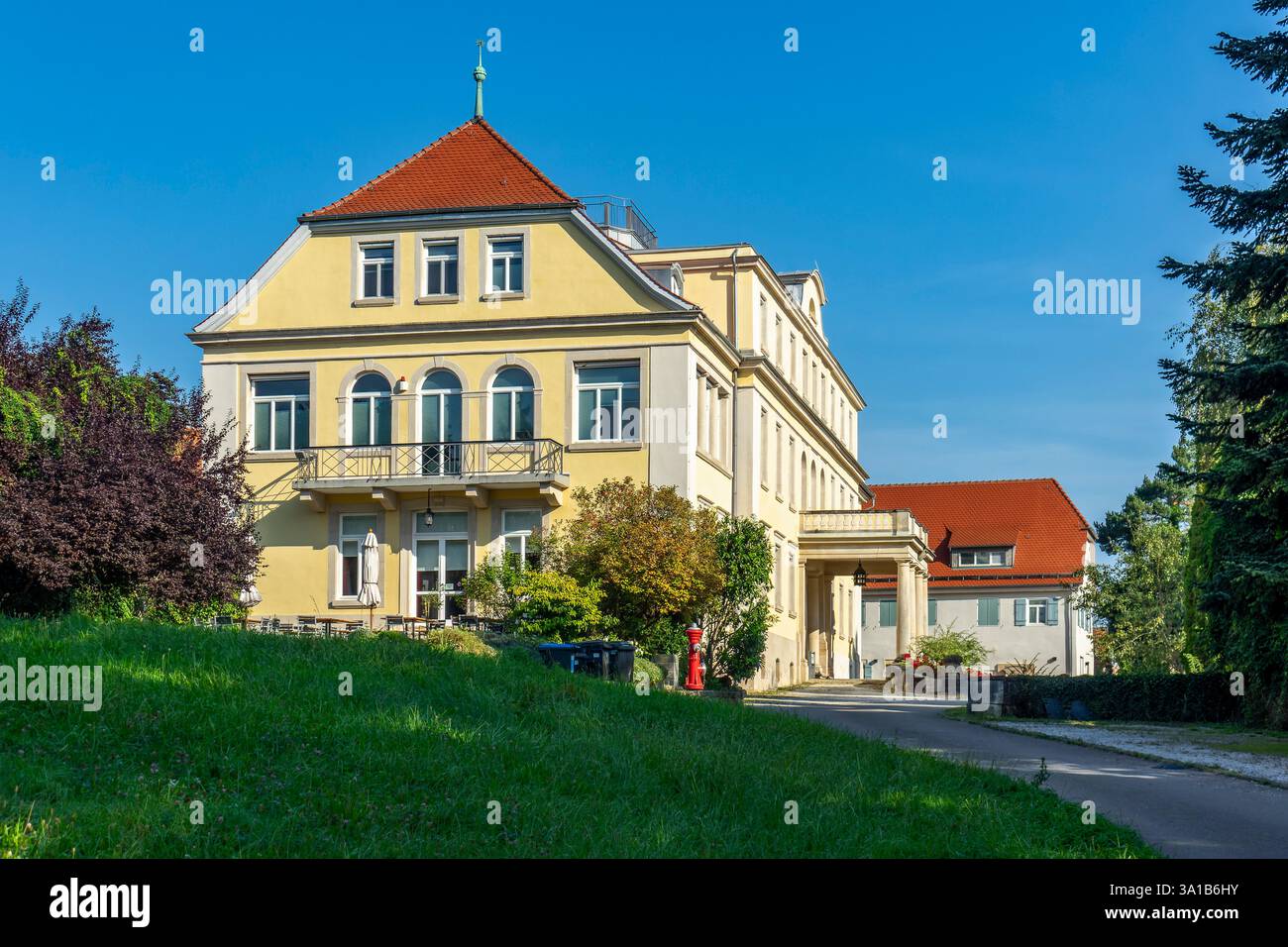 Tübingen - Weilheim - Kressbach, Kressbach Castle was built in 1766/67 ...