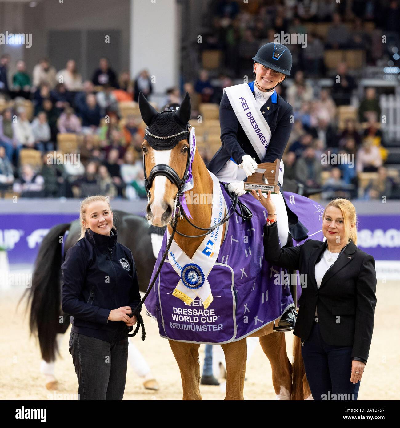 Anna milne from the fei hi-res stock photography and images - Alamy