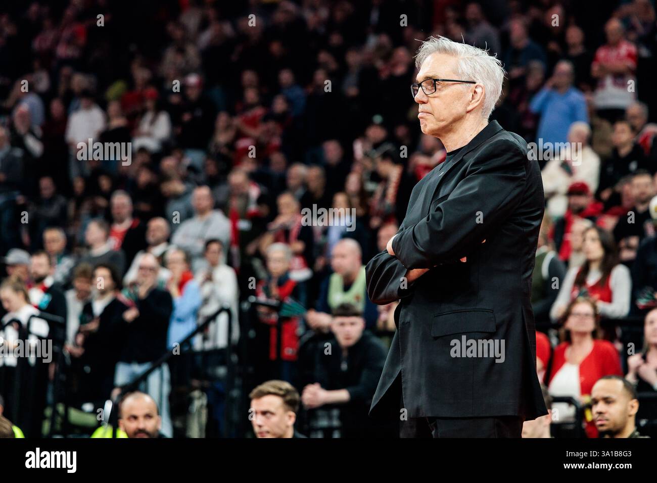 Gordon Herbert (Headcoach FC Bayern M?nchen) Turkish Airlines ...