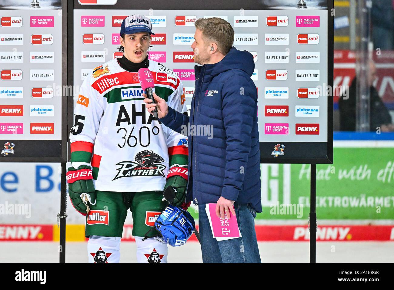 Iserlohn, Deutschland. 07th Mar, 2025. Beim Interview von Magentasport ...