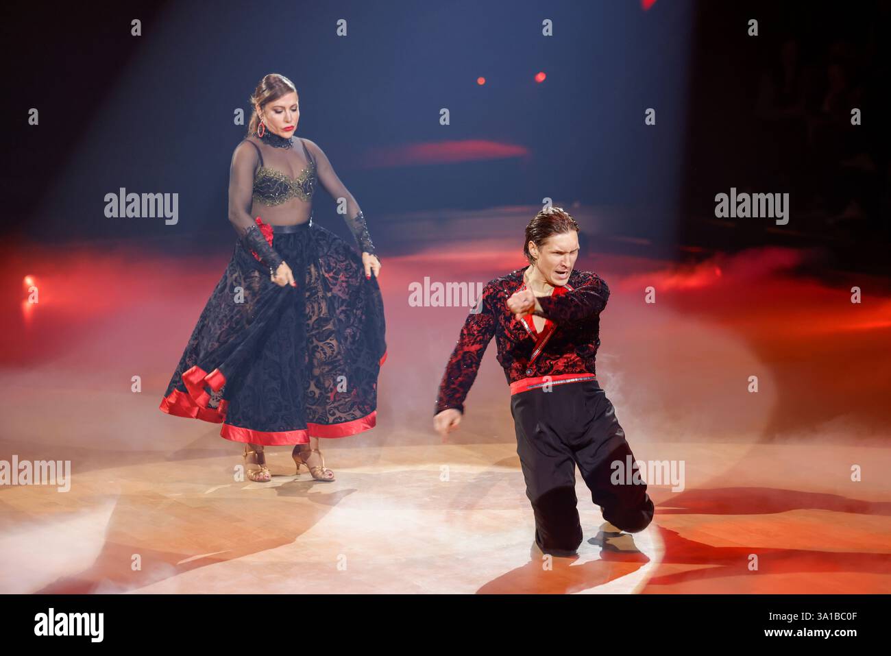Cologne, Germany. 07th Mar, 2025. Simone Thomalla, actress, and Evgeny ...