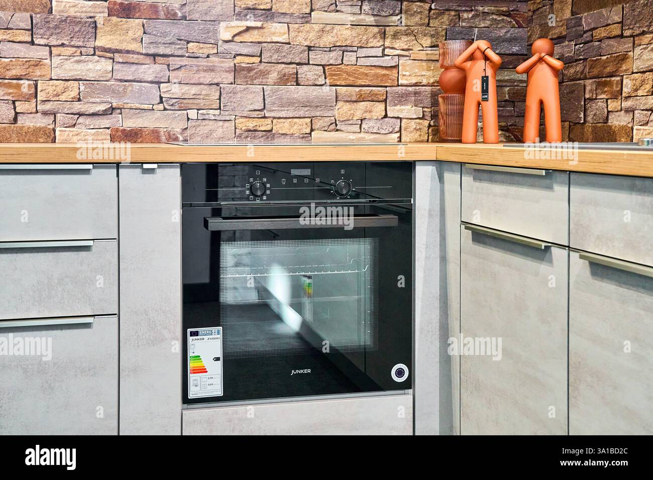 Augsburg, Bavaria, Germany - March 7, 2025: Modern fitted kitchen from ...