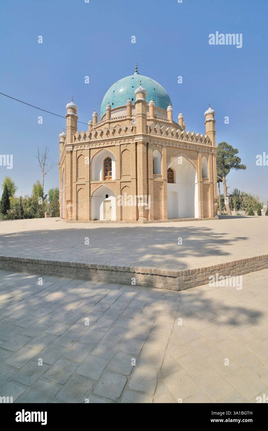 The tomb of Mirwais Khan Hotak in Kandahar, Afghanistan Stock Photo - Alamy