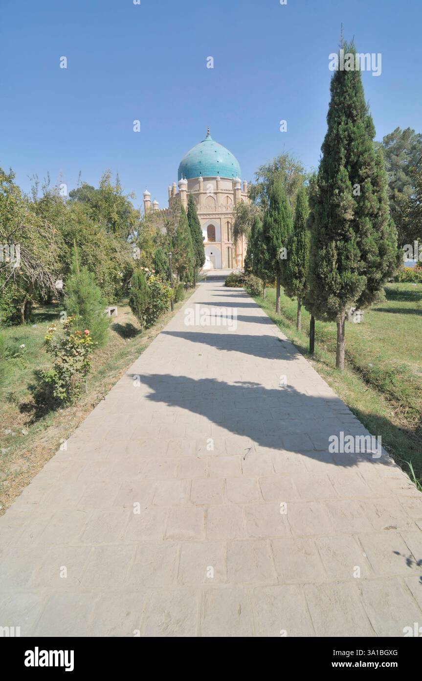 The tomb of Mirwais Khan Hotak in Kandahar, Afghanistan Stock Photo - Alamy