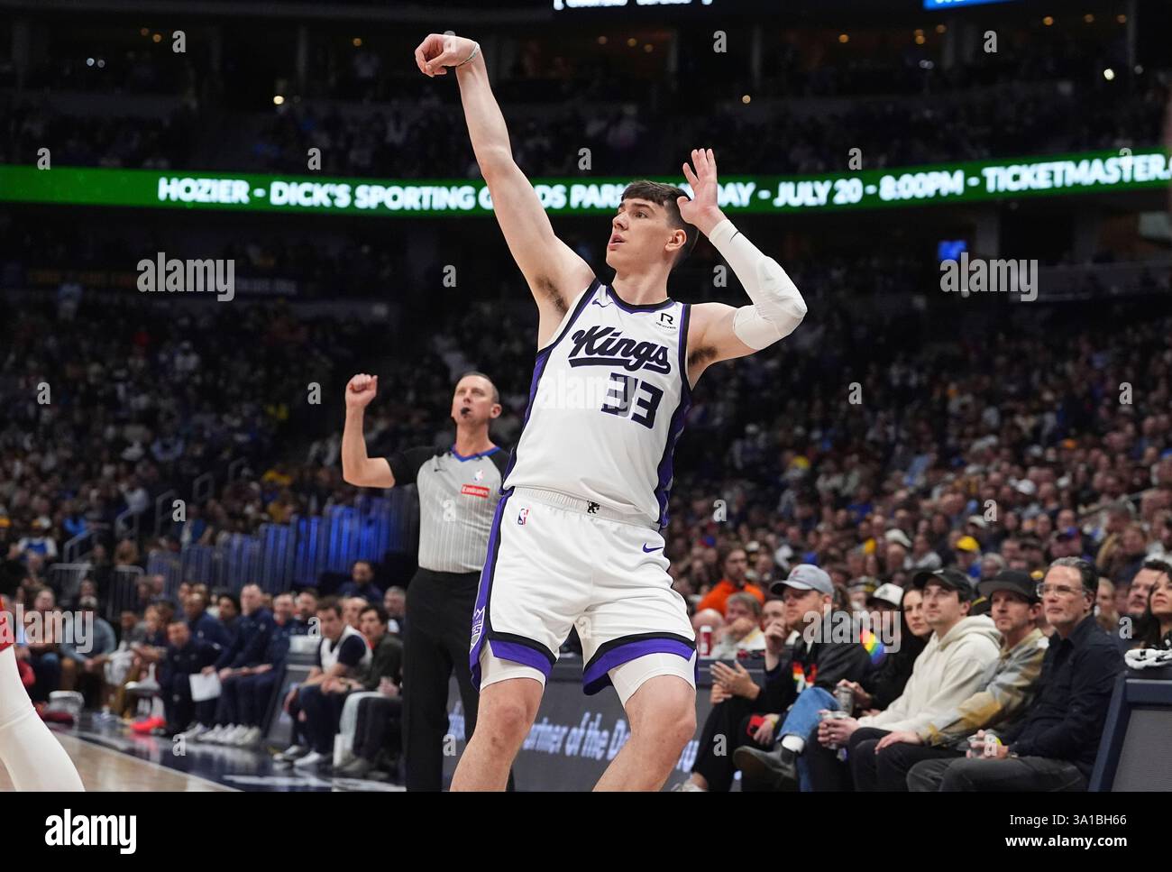 Sacramento Kings forward Jake LaRavia (33) in the first half of an NBA ...