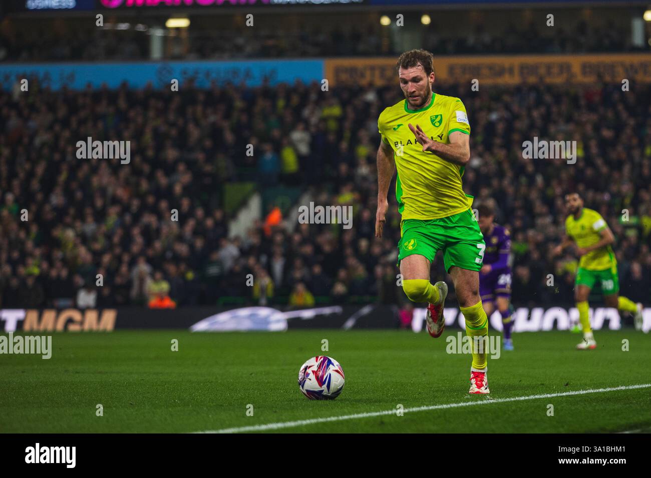 Norwich, UK. 07th Mar, 2025. Jack Stacey of Norwich City runs down the ...