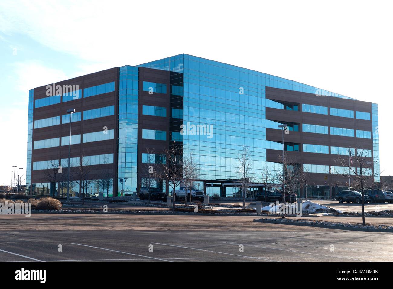 New commercial office building in the Interquest Business Park ...