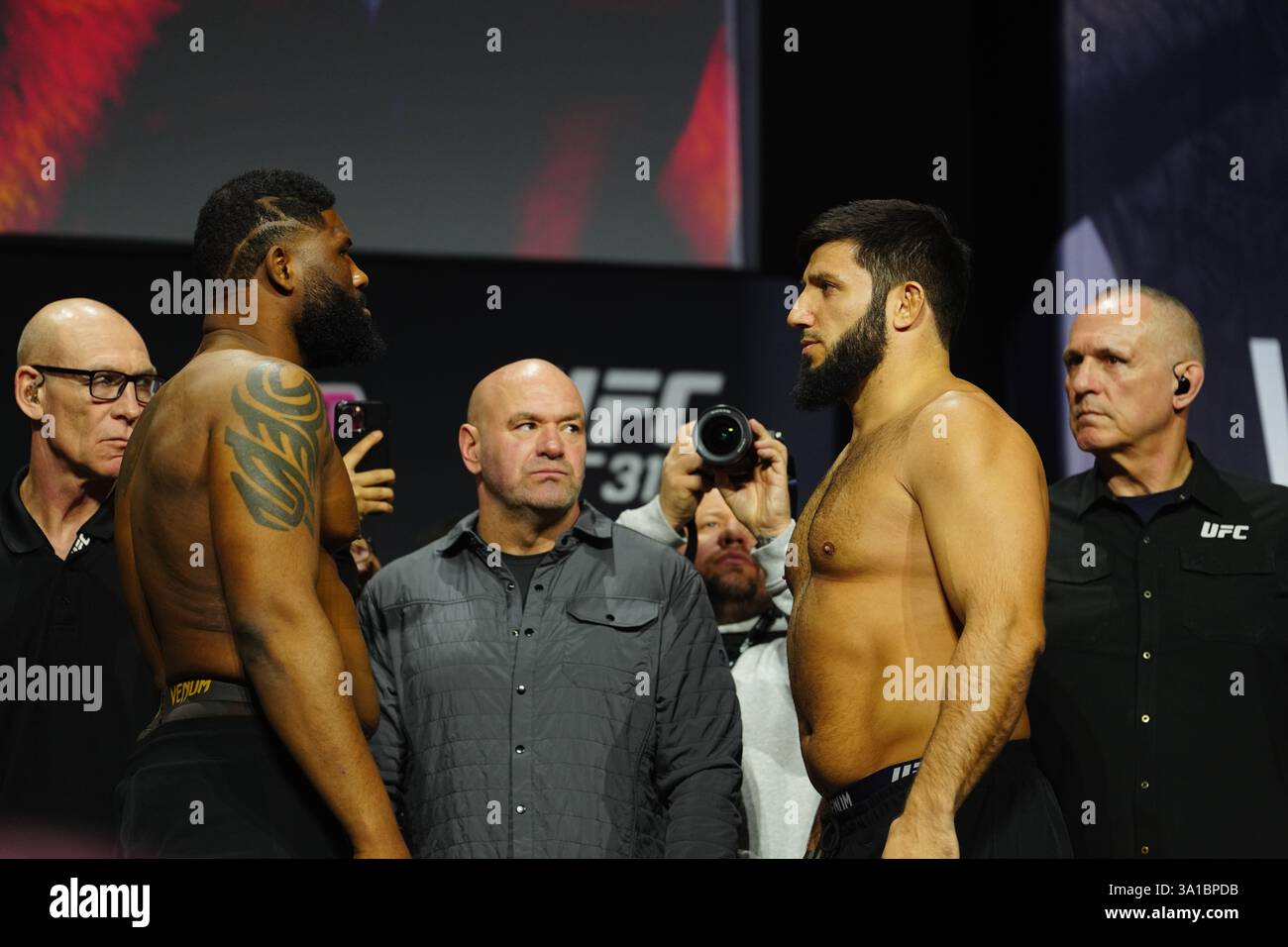 Curtis blaydes and rizvan kuniev hi-res stock photography and images - Alamy