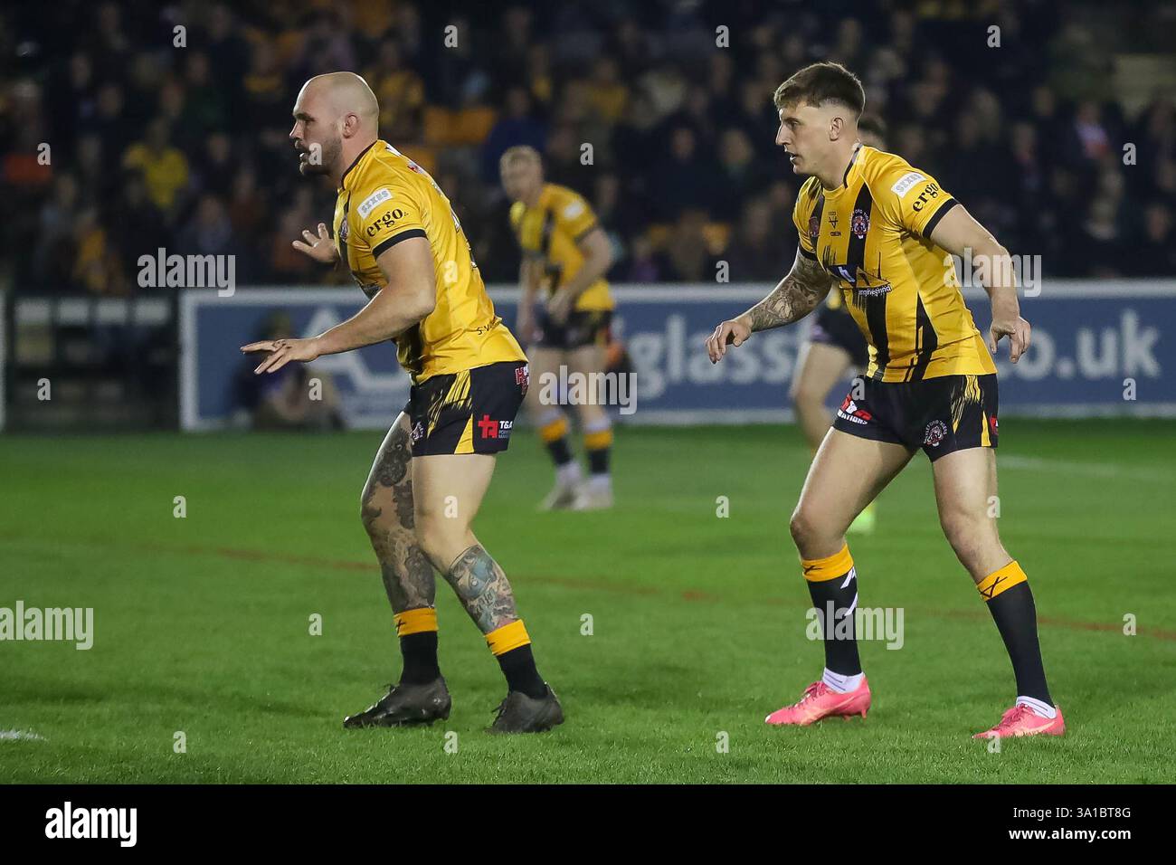 George Griffin and Alex Mellor of Castleford *** during the Super ...