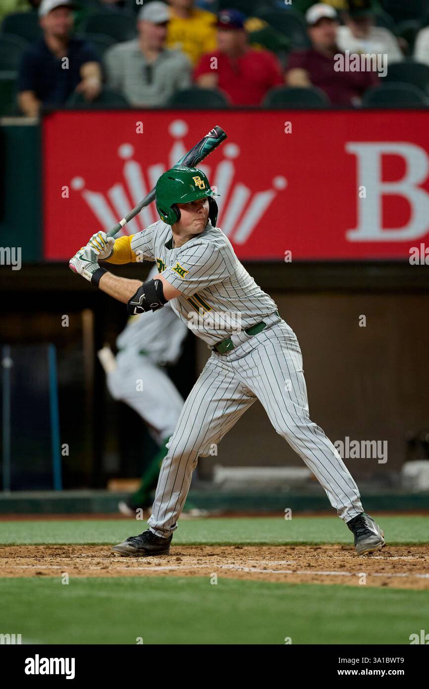 Baylor Bears Will Pendergrass (11) at bat during an NCAA baseball game ...