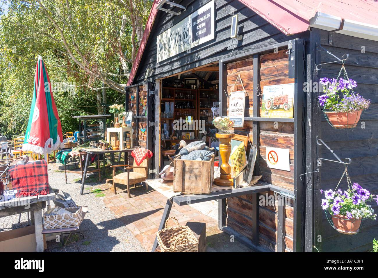 Done and Dusted Retro Store, Cust Road, Cust, Canterbury Region, South ...