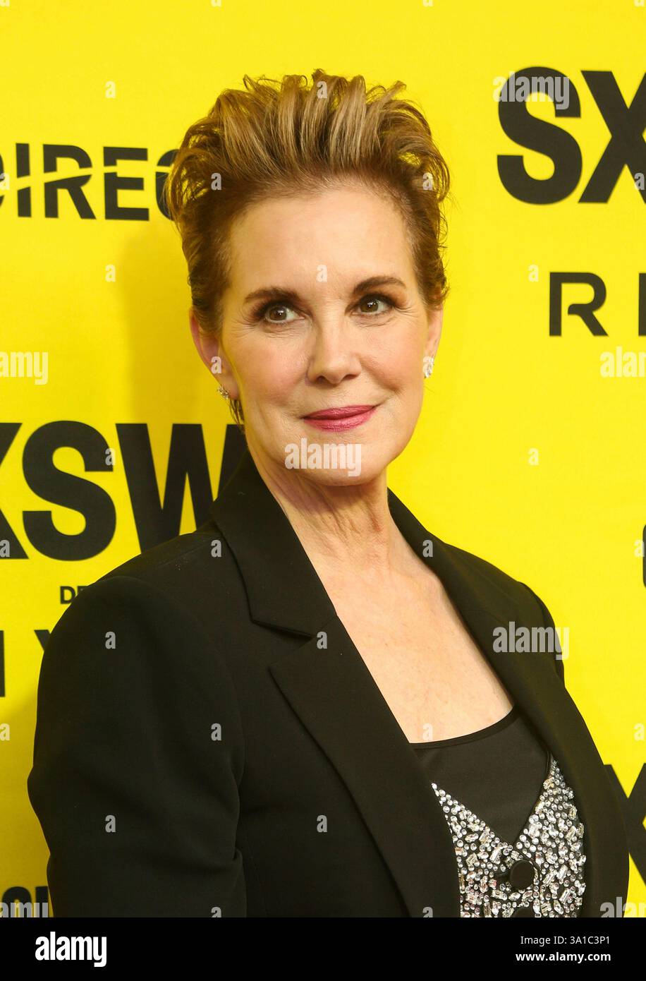 Elizabeth Perkins arrives for the world premiere of "Another Simple ...