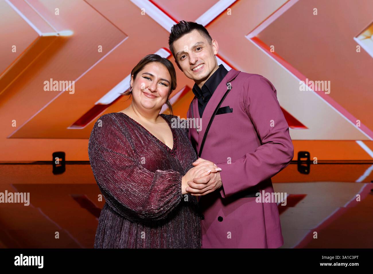 Influencerin Sandra Safiulov SelfieSandra und Profitänzer Zsolt Sandor ...