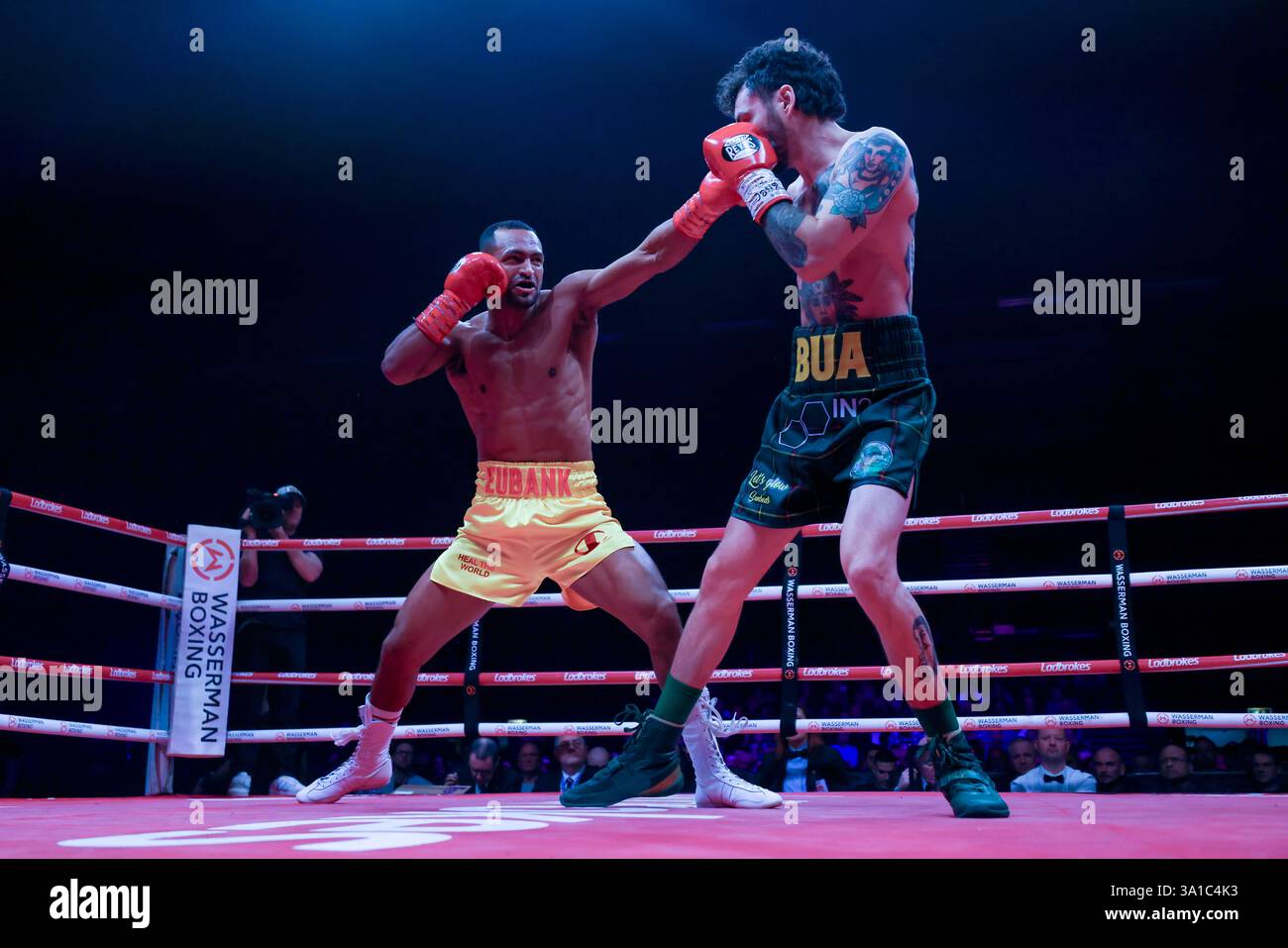 Brighton, UK. 07th Mar, 2025. Harlem Eubank Vs. Tyrone McKenna fought ...