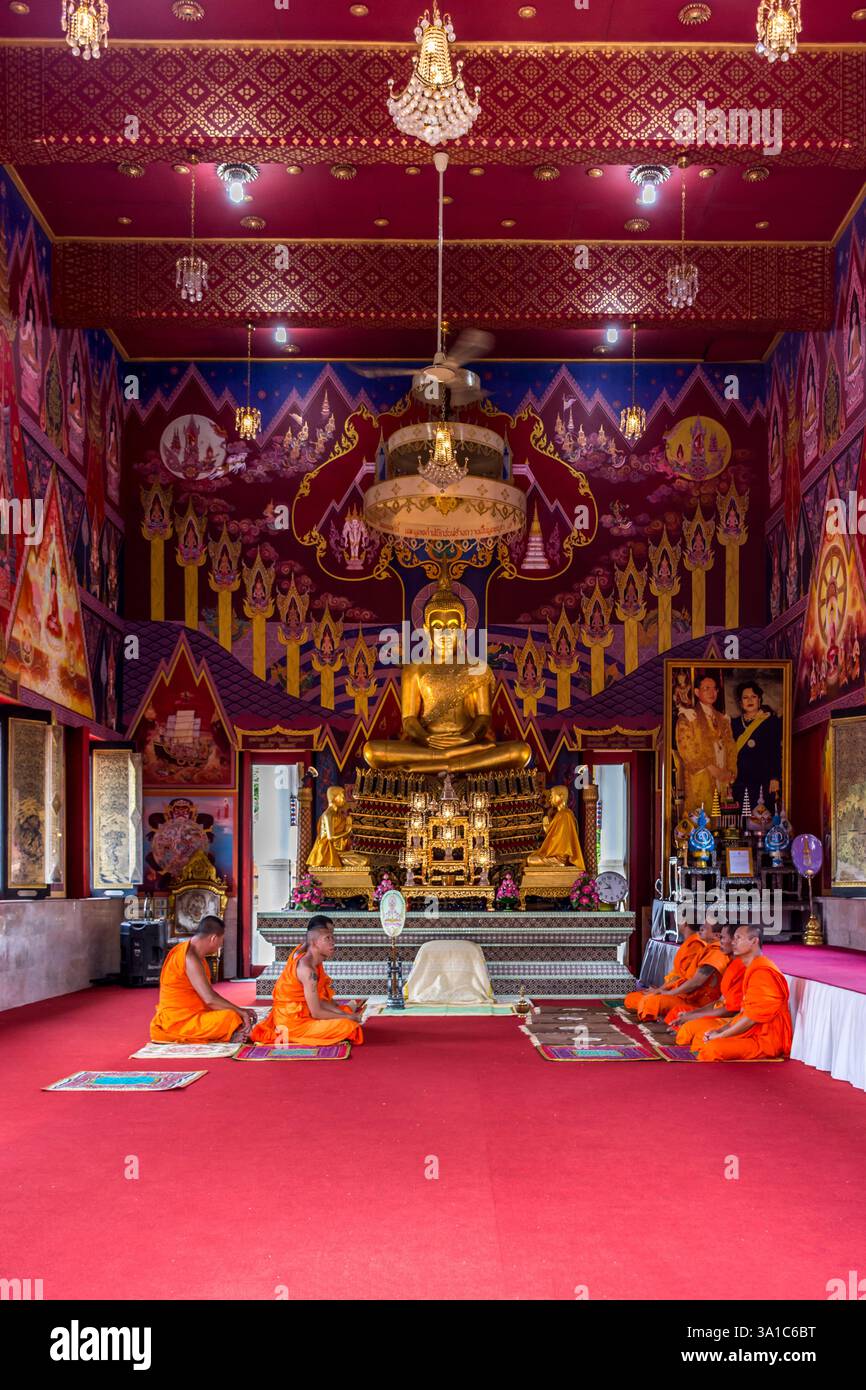 Bangkok, Thailand - July 9, 2016 : Thai monk ritual for change man to ...