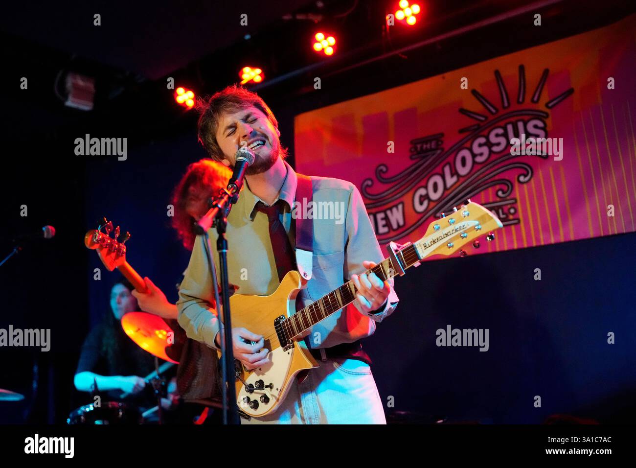 The band Mellt perform during The New Colossus Festival on Friday ...