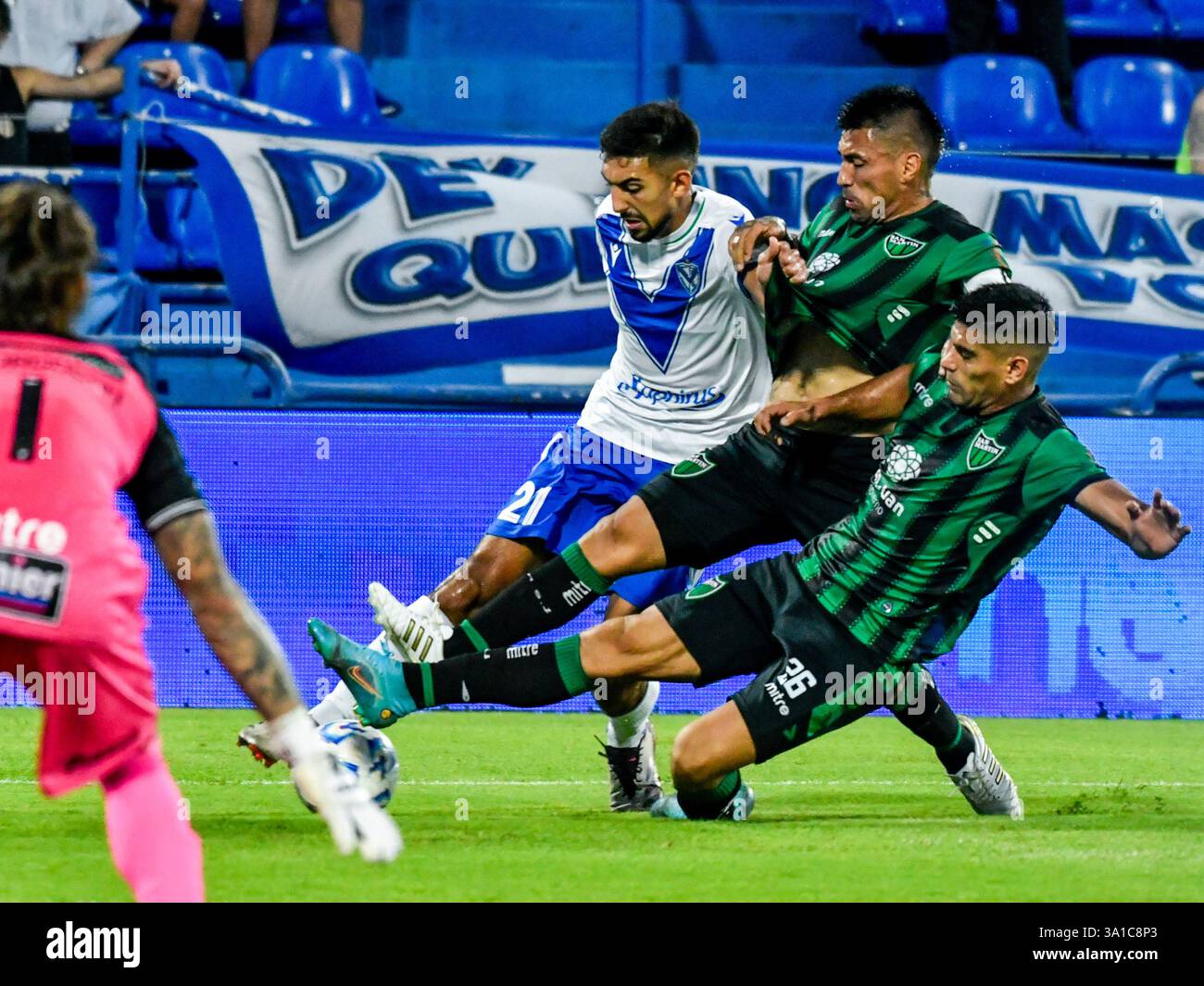 Buenos Aires, Argentina. March 7, 2025. Jano Gordon (Left) Fight for ...