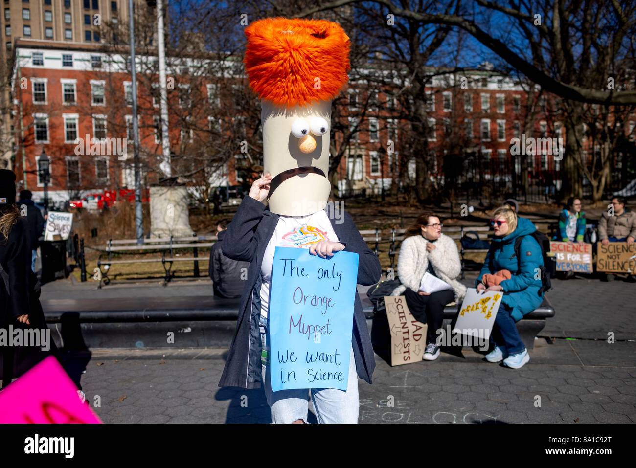 New York City, United States. 07th Mar, 2025. A demonstrator dressed as ...
