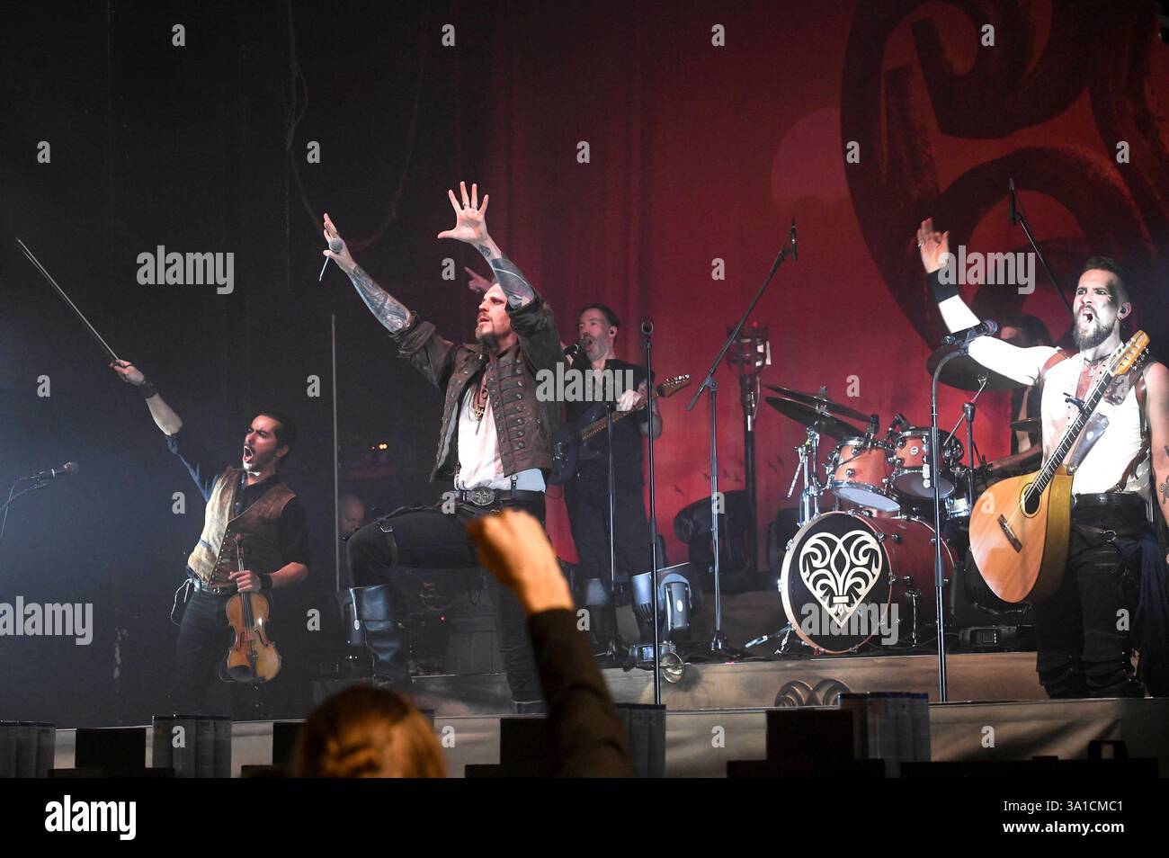 Gustavo Strauss, Ben Metzner und Tim Bernard von dArtagnan live bei ...