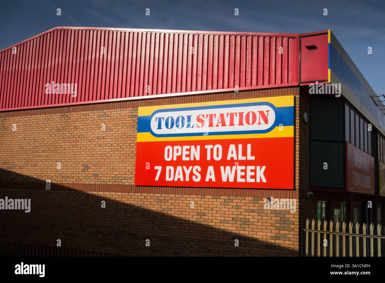 Signage outside Tool Station, Unit 6, Sergeant Industrial Estate ...