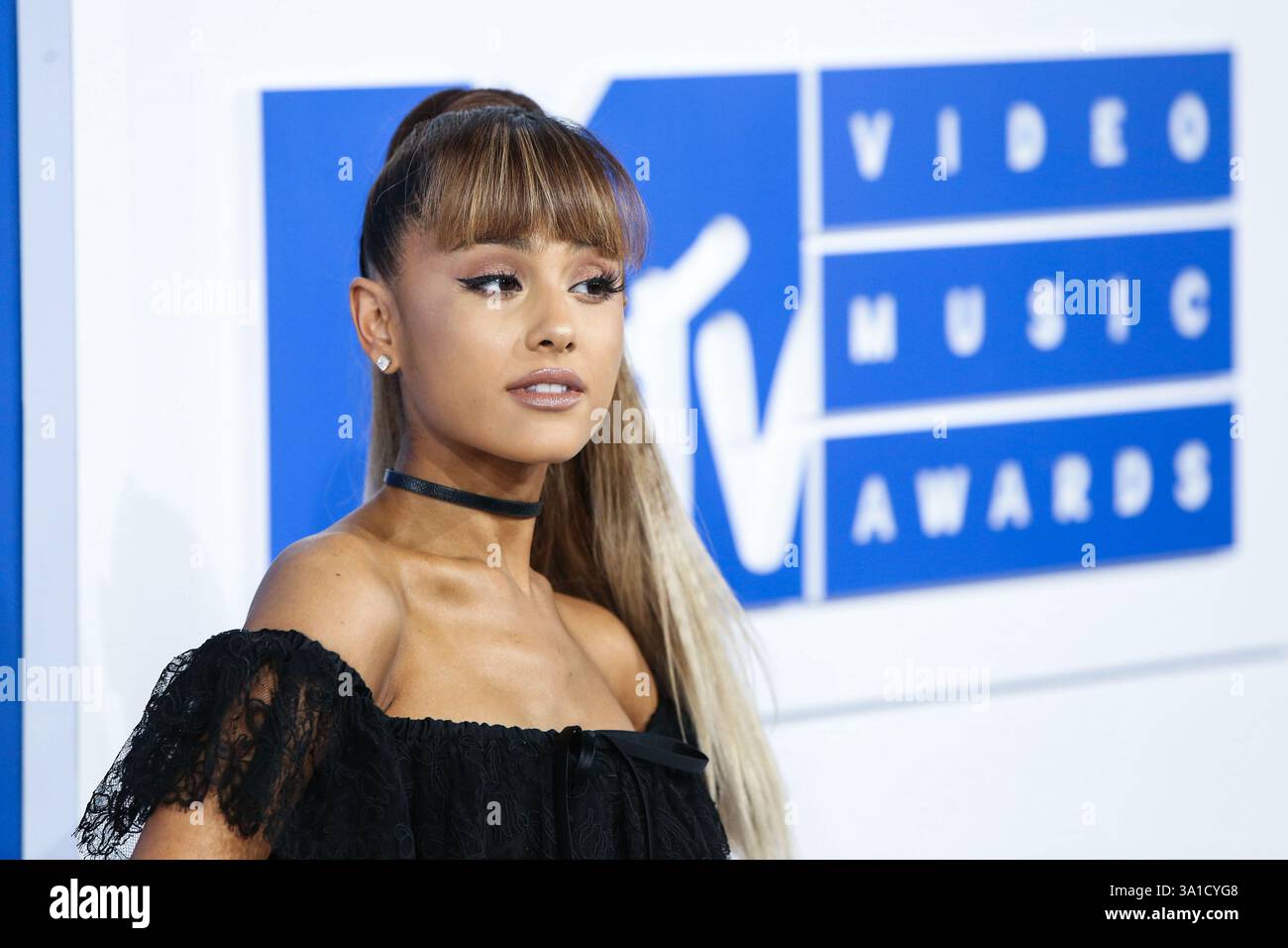 (FILE) Ariana Grande Butera didn't win the Oscar for her supporting ...