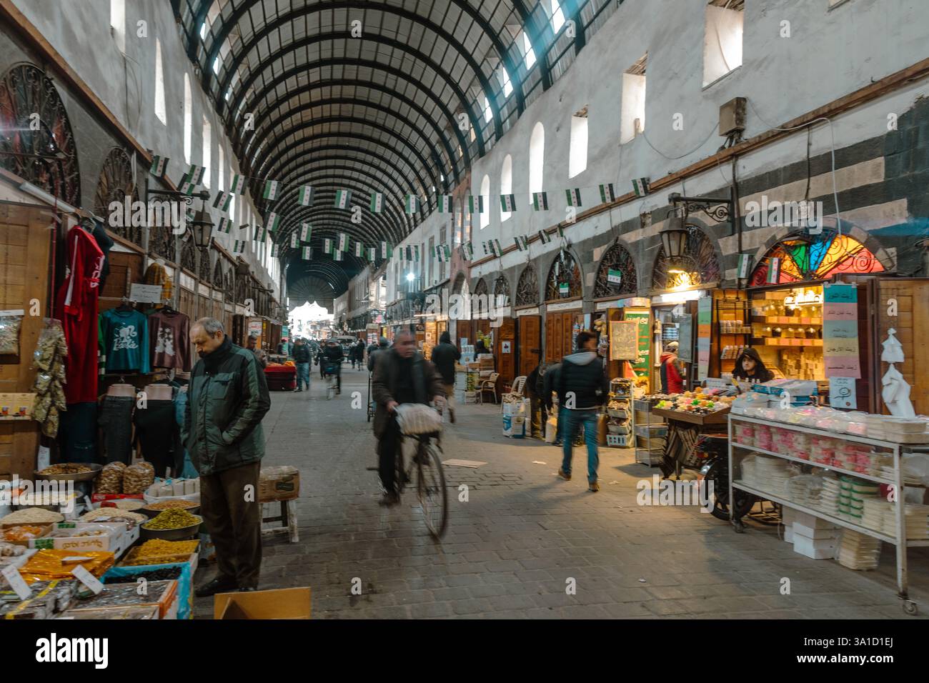 Damascus, Syria. 03rd Mar, 2025. A view of Souq al-Hamidiya. Muslims in ...