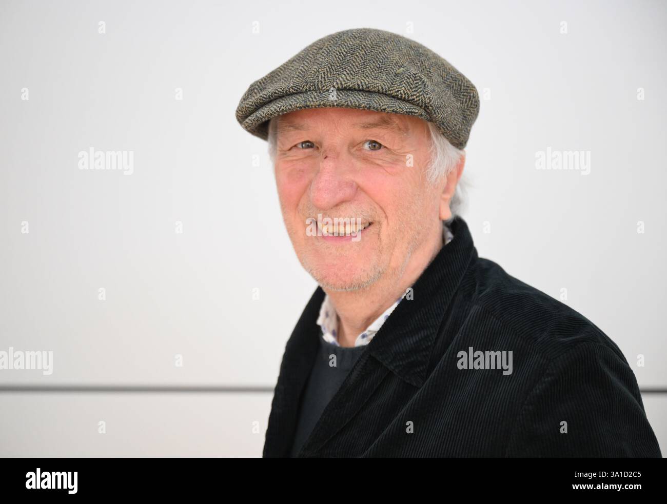 07 March 2025, Baden-Württemberg, Tübingen: Cartoonist Peter Gaymann ...