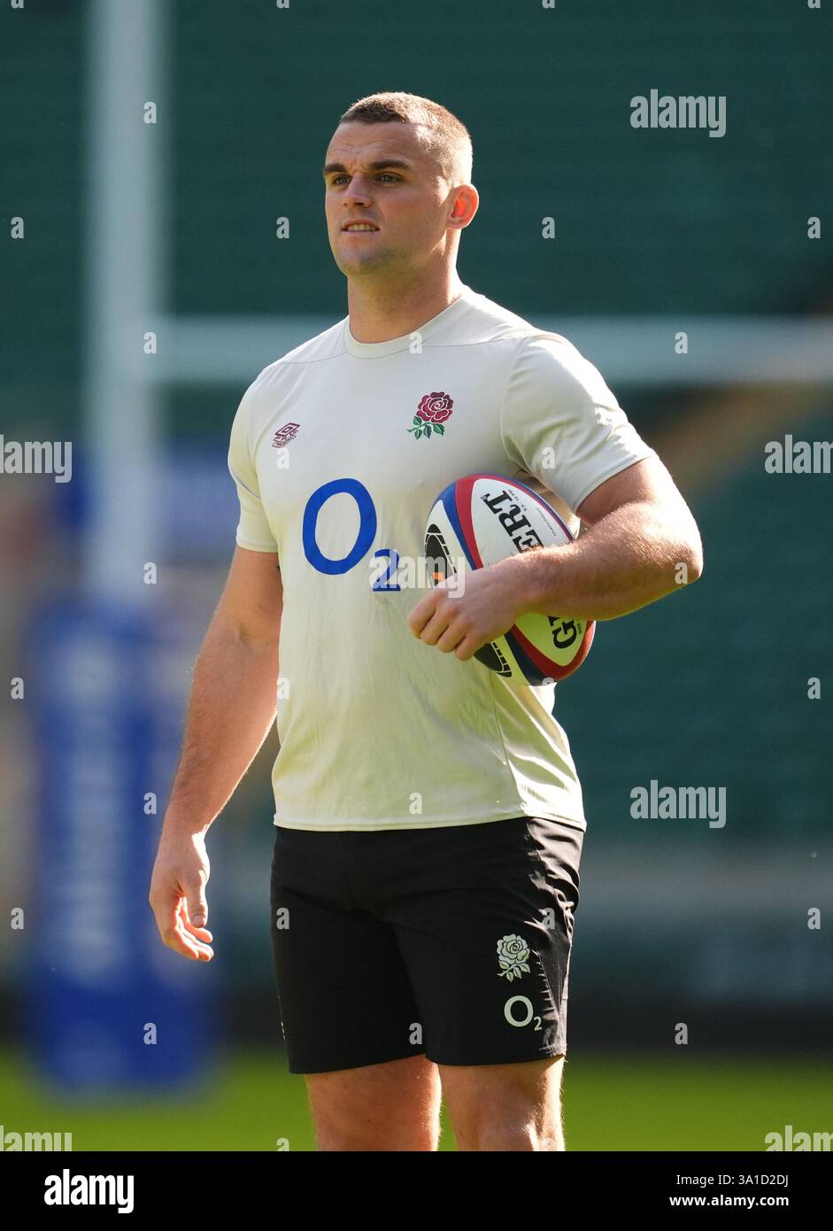 England's Ben Earl during Captain's Run at the Allianz Stadium, London ...